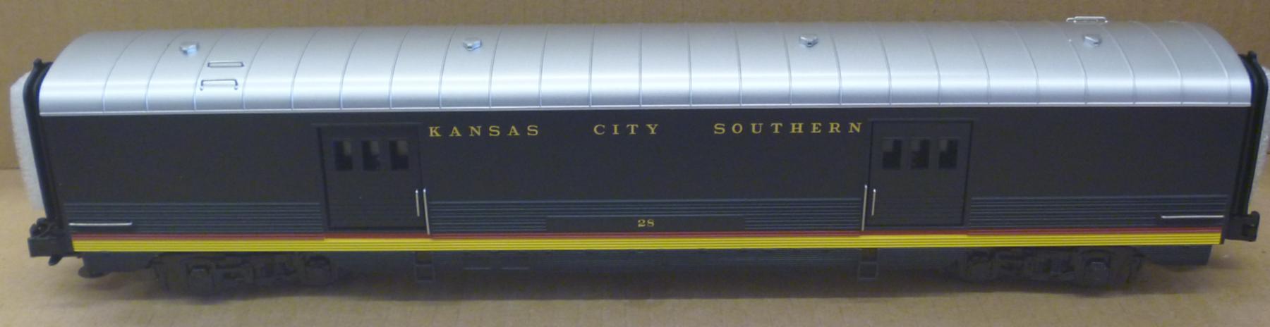 Passenger Cars - KCS Passenger Train - Papa Ben's Train Place